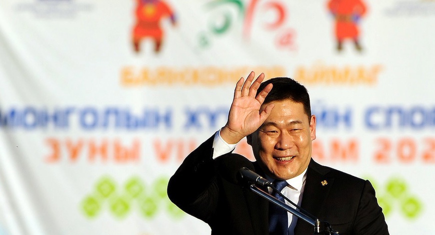 Л ОЮУН ЭРДЭНЭ ХЭН НЭГ НЬ ЯЛАГЧ БОЛОХООС ИЛҮҮ ӨӨРИЙГӨӨ ЯЛАХ НЬ ЧУХАЛ