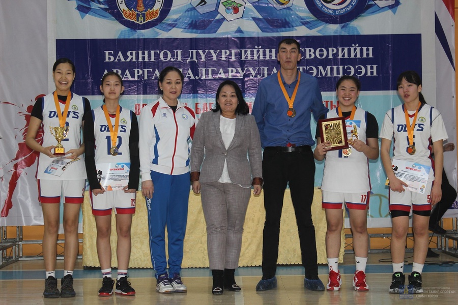 Баянгол дүүргийн аврага шалгаруулах ерөнхий боловсролын сургуулийн